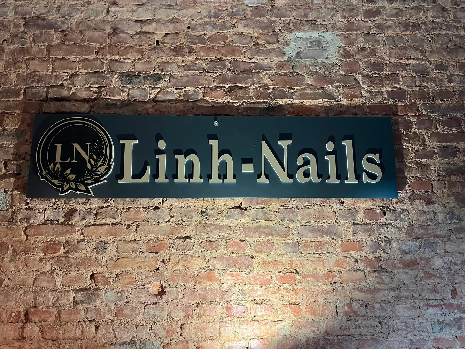 Teamvorstellung - Linh-Nails